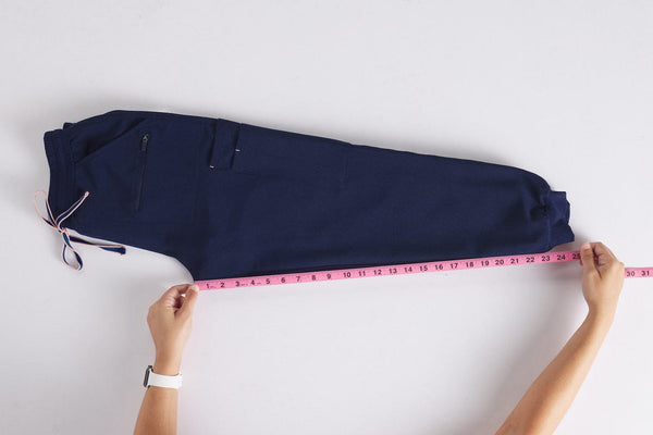 Sizing Chart Women's Medical Scrubs: Our Size Guide | Dolan